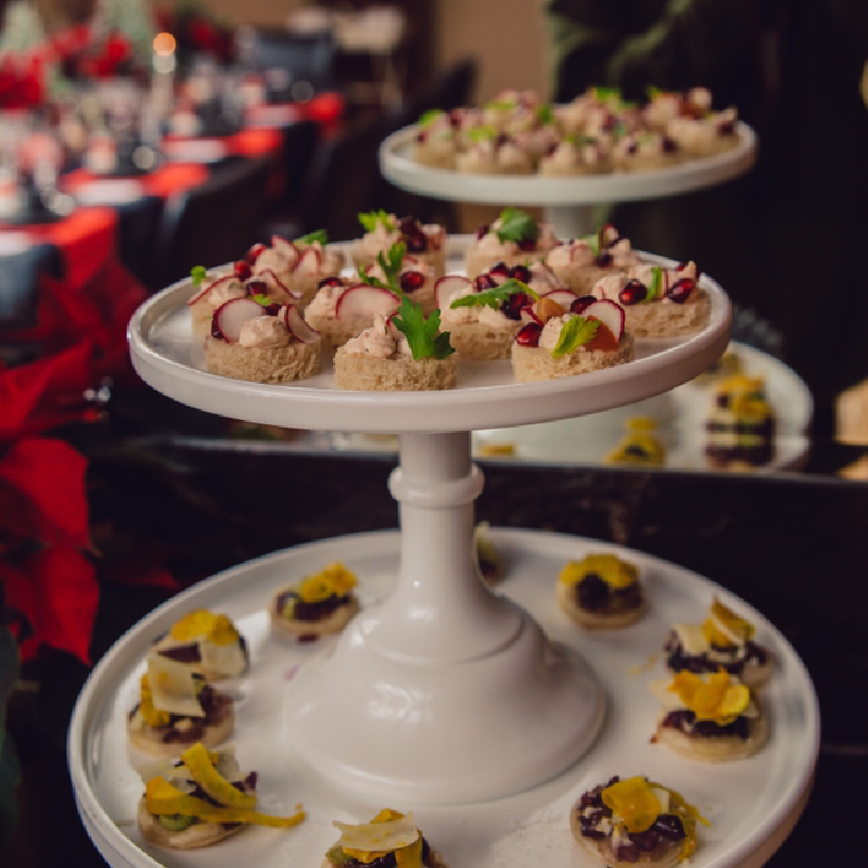 Private Chef Tova Sterling – Table at Home